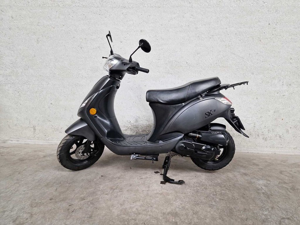 Prodaje se Scooter-Koning Bromscooter skuter na aukciji