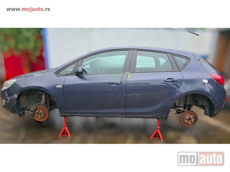 Opel Astra J POLOVNI DELOVI