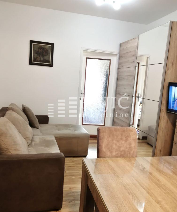 Dedinje,Boška Petrovića,58m2,2.5+parking mesto #4034 190.000 €