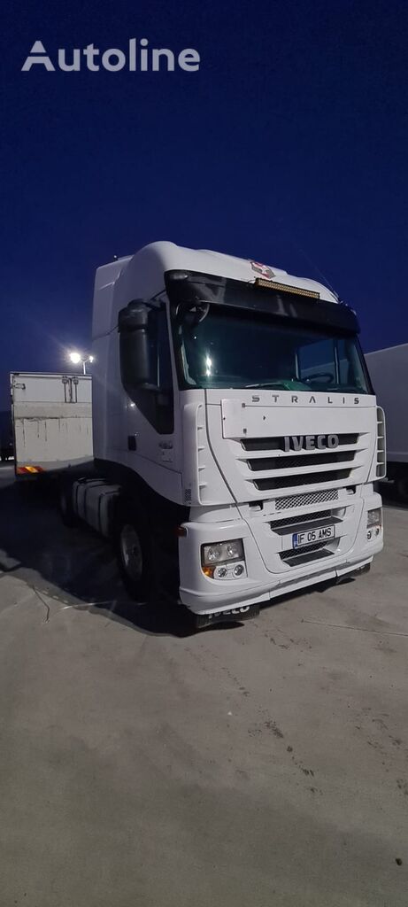 IVECO Stralis 460 tegljač