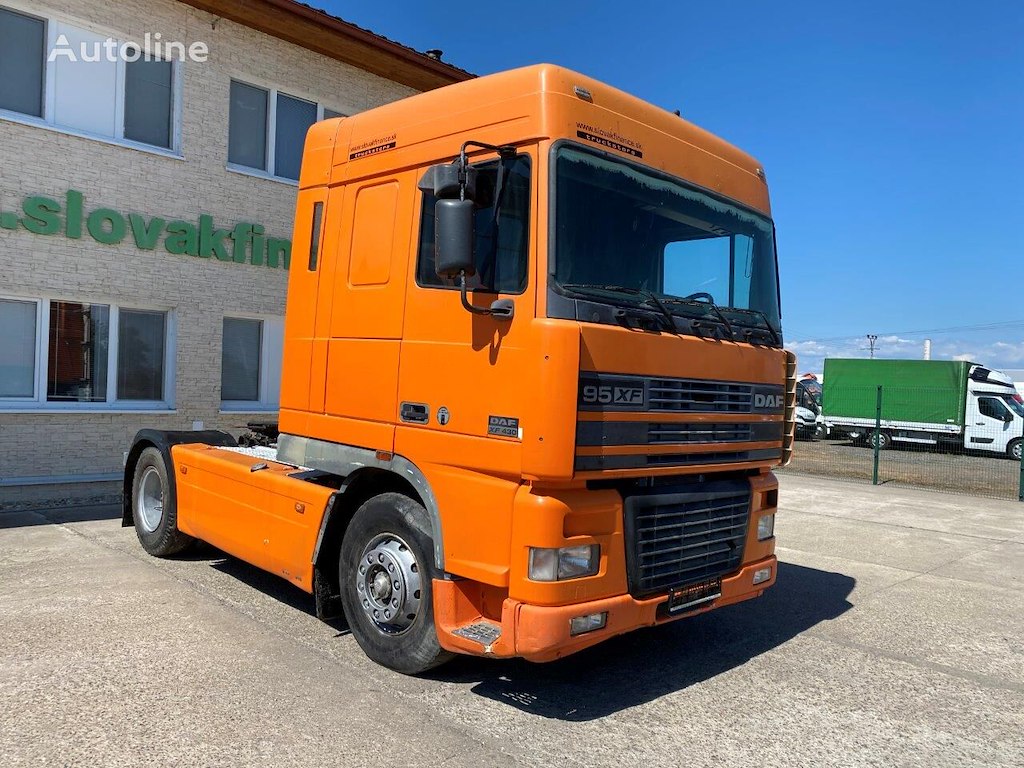 DAF XF95 430 VIN 034 tegljač