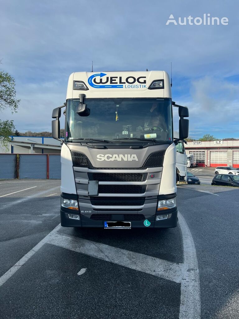 Scania R460 tegljač