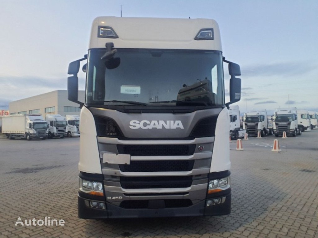 Scania R 450 tegljač