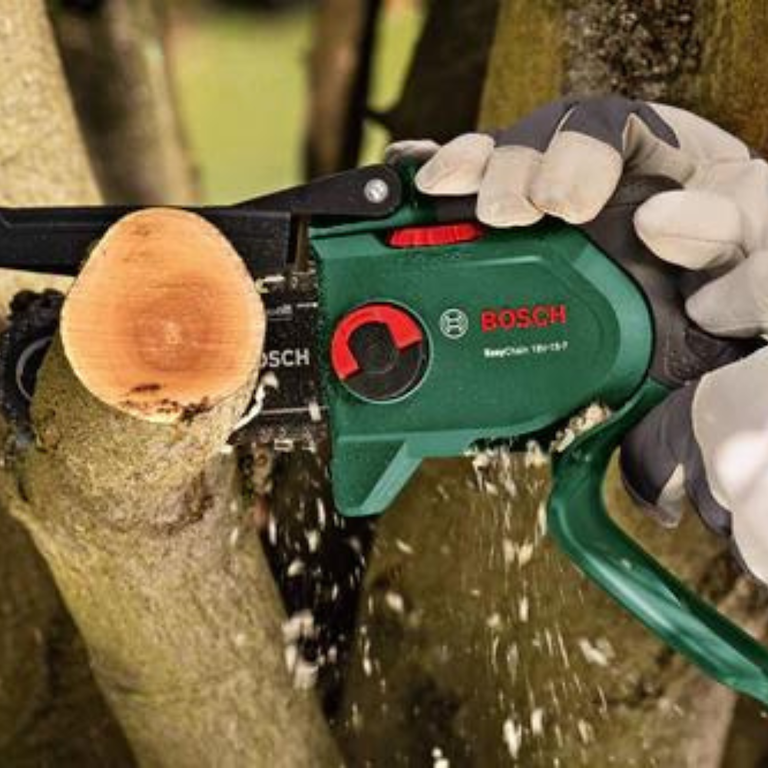 Bosch – Akumulatorska lančana testera EasyChain 18V-15-7 1×2.5Ah i punjač – 06008B8900
