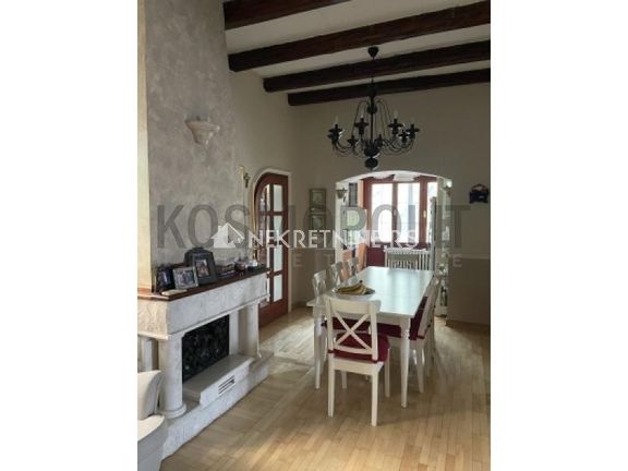 Rakovica, Miljakovac, Stanka Paunovića Veljka, Kuća, 365m2, 735000 EUR