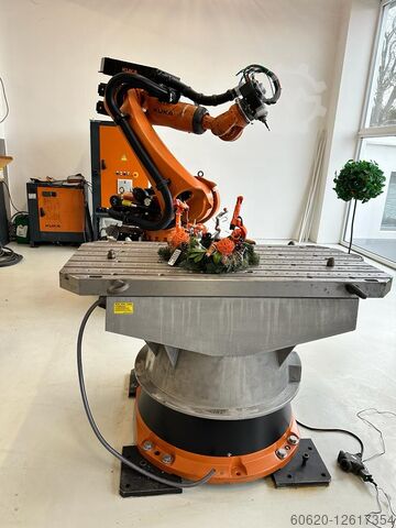 Industrijski robot
KUKA KR300R2500 ultra KRC4