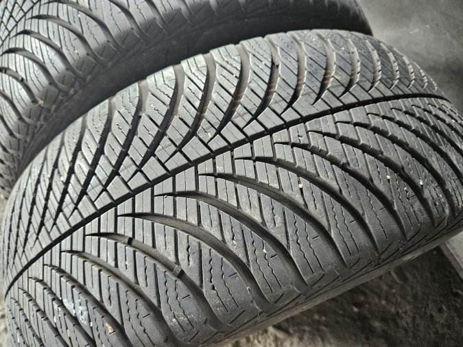 205/55 R16 Goodyear