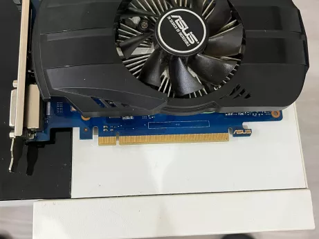 Nvidia GT 1050 4 gb