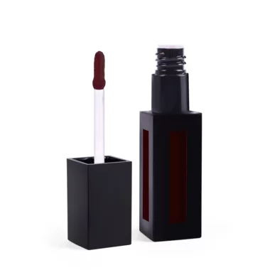 Tečni mat ruž za usne REVOLUTION PRO Supreme Matte Lip Pigment 2.5ml