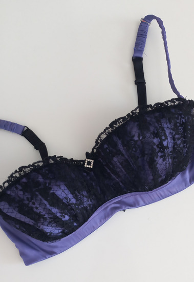 La senza brus,75 E