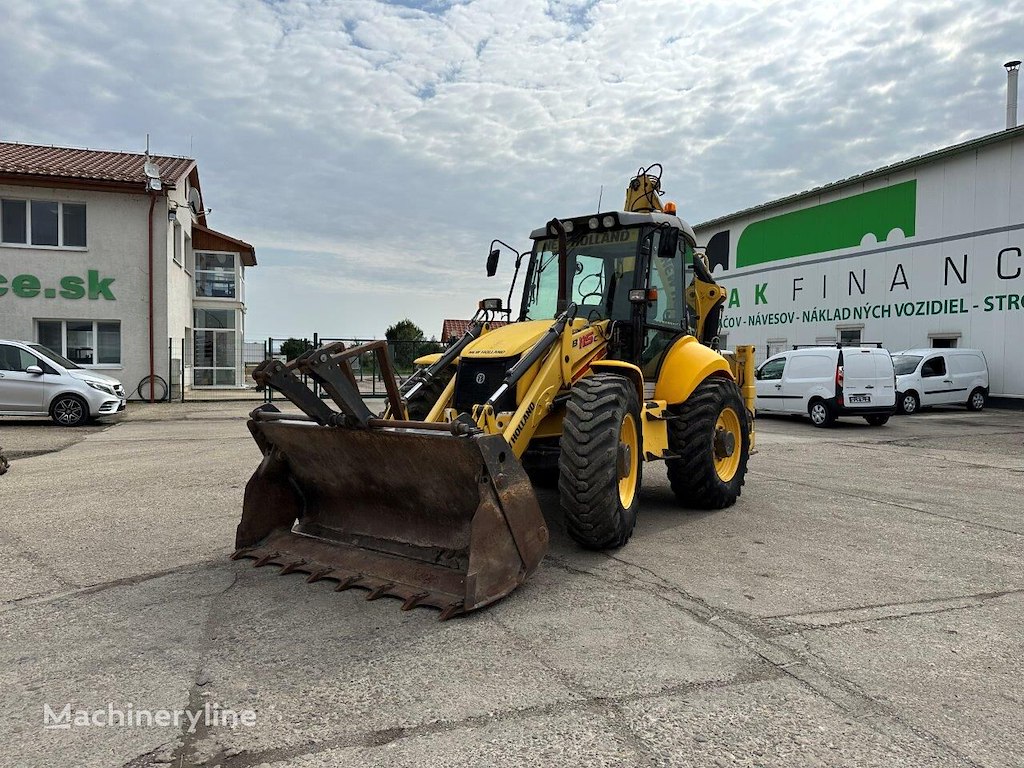 New Holland B115C VIN 067 bager-utovarivač