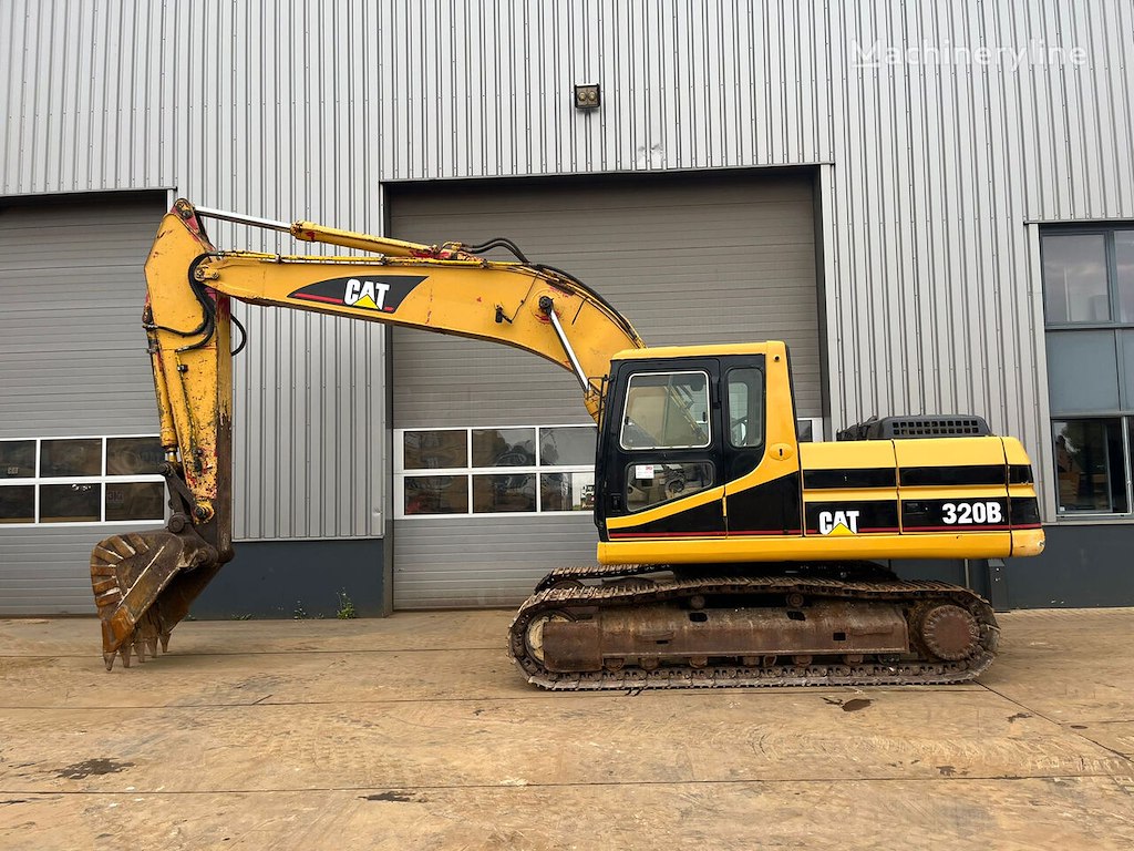 Caterpillar 320B bager guseničar