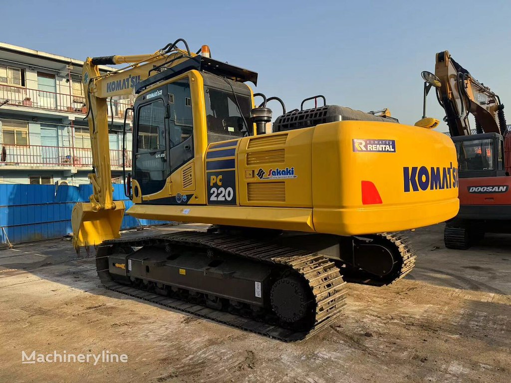 Komatsu pc220-8 bager guseničar