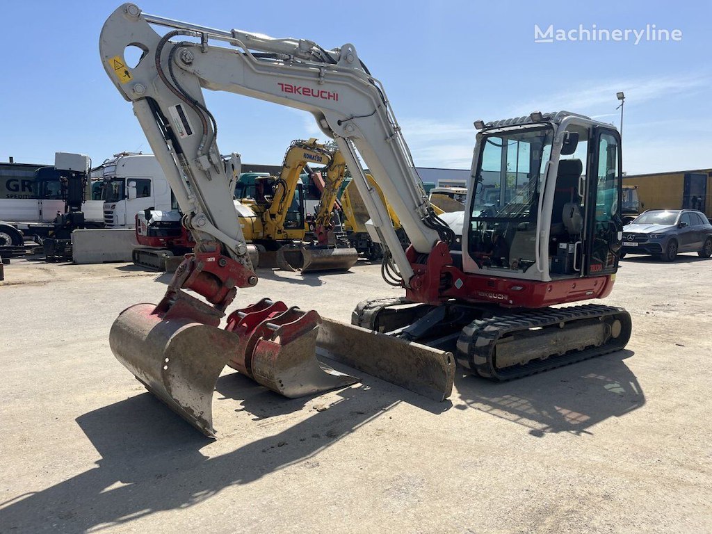 Takeuchi TB 370 mini bager