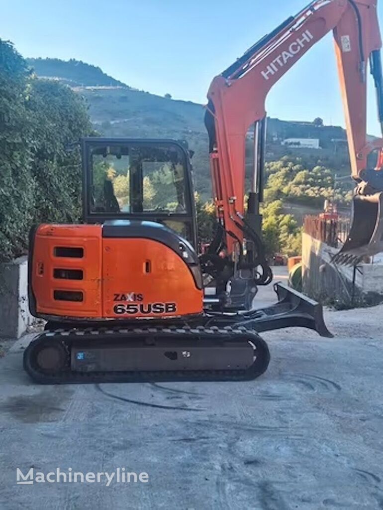 Hitachi ZX65 mini bager