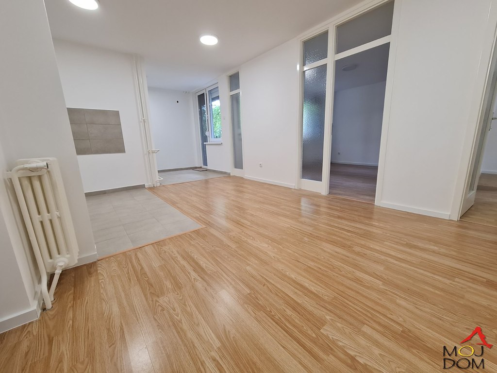 Stan,NOVI SAD,NOVO NASELJE,kv: 65, € 120500, ID: 1027720