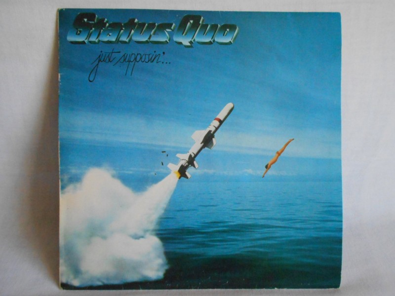 STATUS QUO! ČUVENA HARD ROCK GRUPA! OMOT5/LP5+MINT!