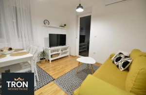 Prodajem Stan-Apartman, Vrnjačka Banja