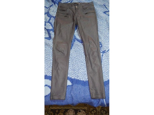 Pantalone eko koža skinny M