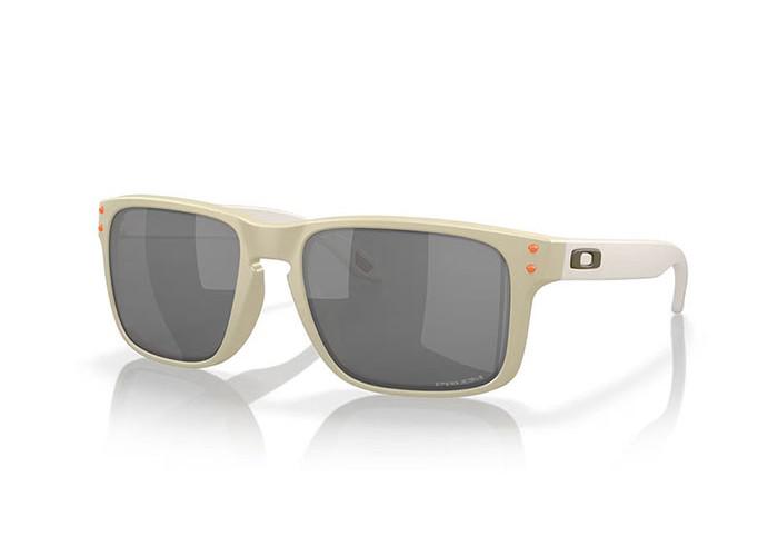 NAOČARE OAKLEY HOLBROOK matte sand-prizm black