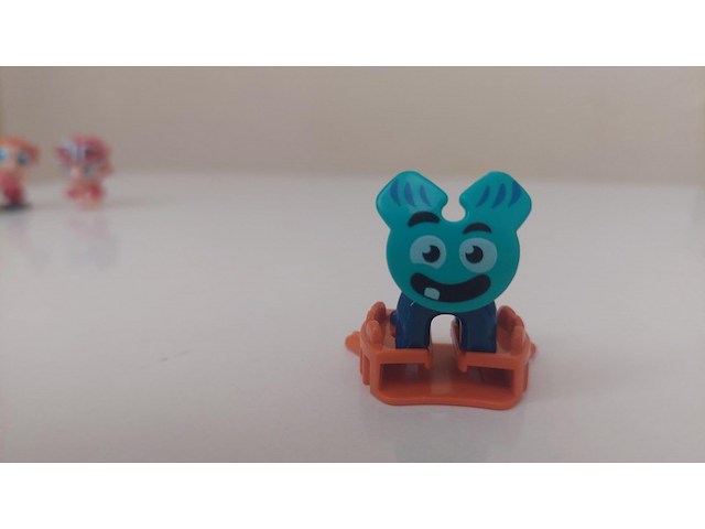 Kinder DV 065