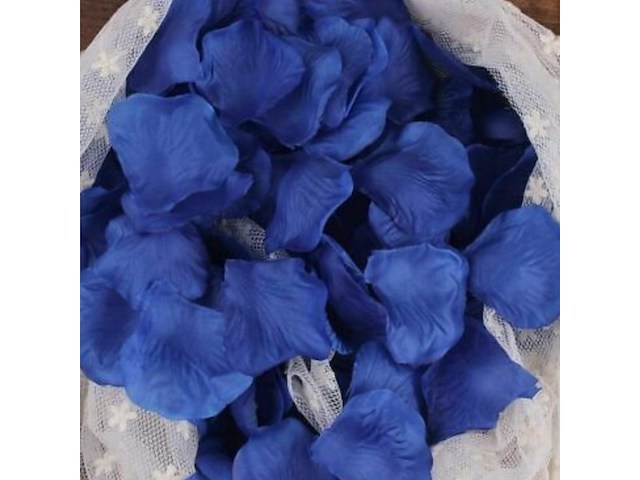 100 plavih  veštačkih latica