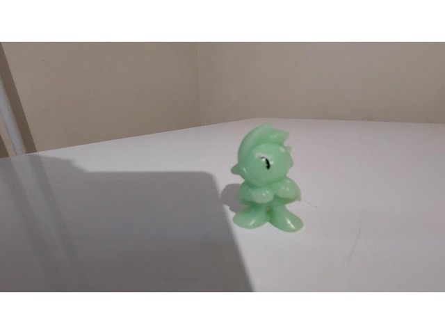 Kinder DE 005