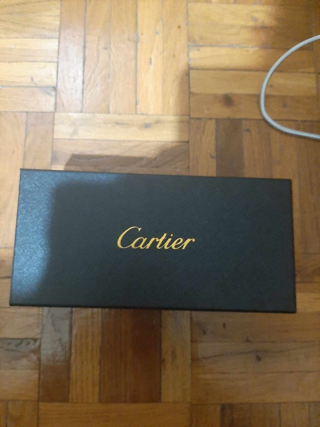 Cartier u radnji 1360e prodajem za 600 ili menjam za