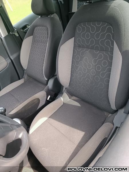 Citroen C3 Picasso Enterijer