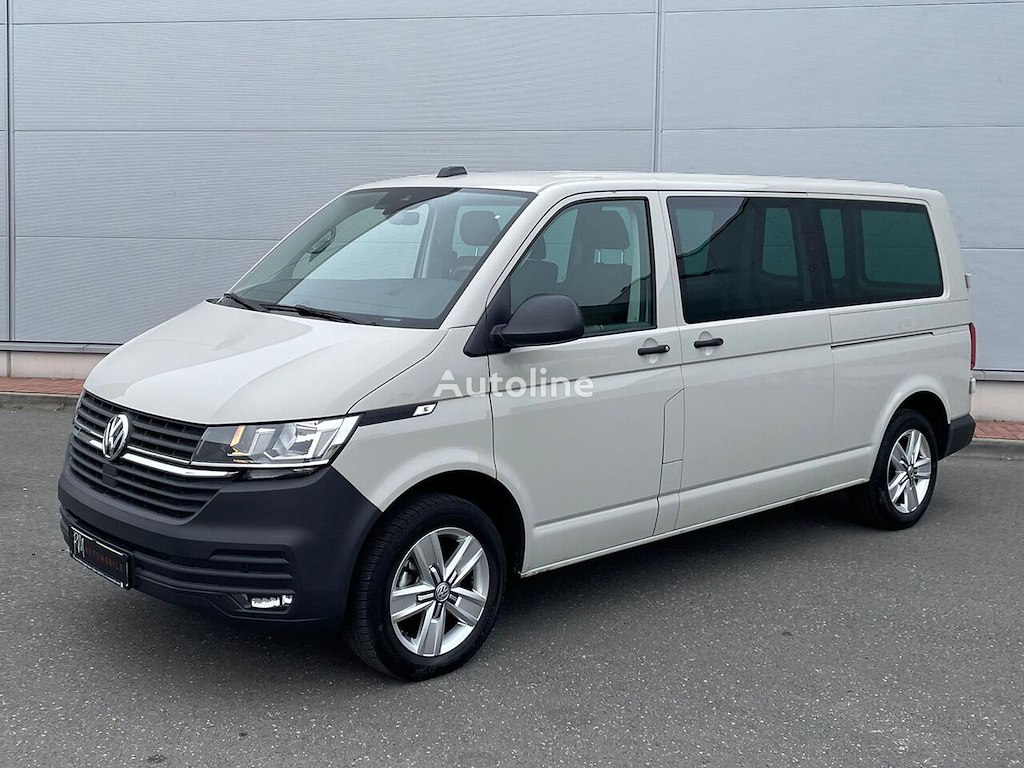 Volkswagen T6.1 Transporter 2.0 TDI lang 4MOTION SITZHZ NAV minibus furgon