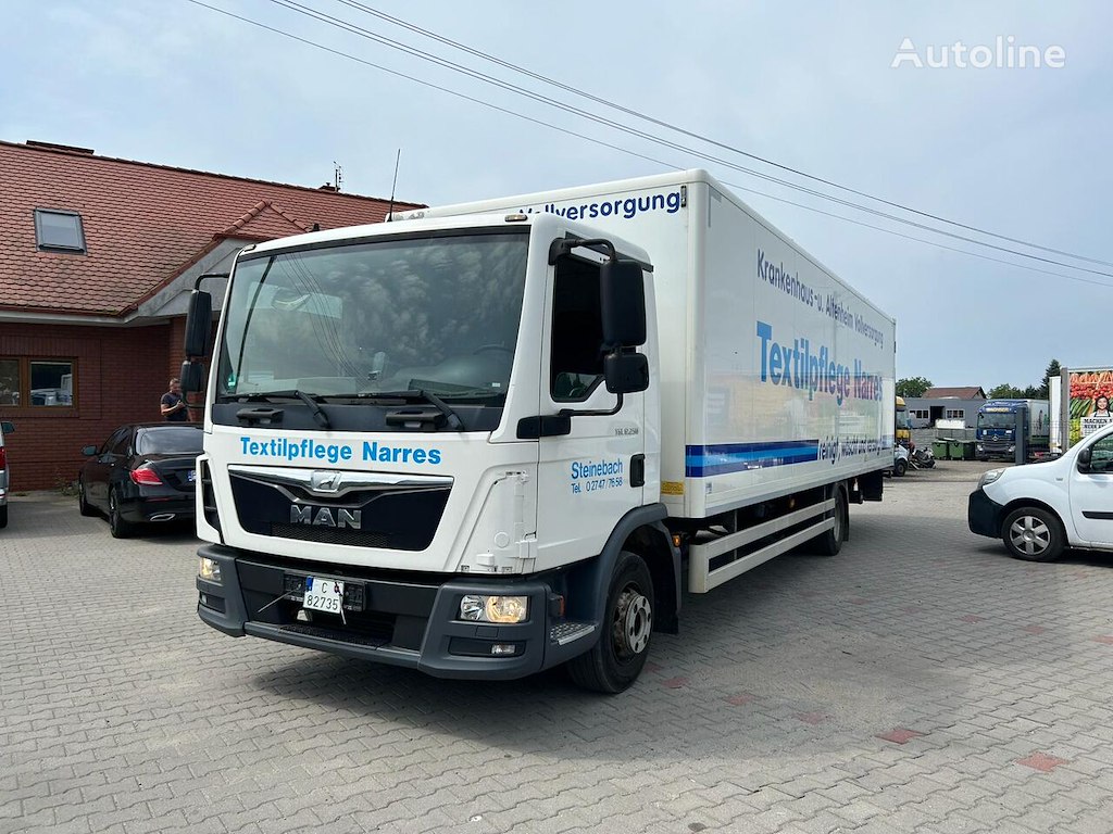 MAN TGL 12.250 // 2015r // 472 tys km kamion furgon