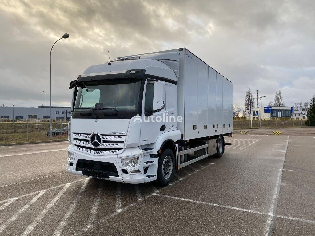 Mercedes-Benz Actros 1835 4X2 EURO6 + SIDE OPENING + ADR kamion furgon