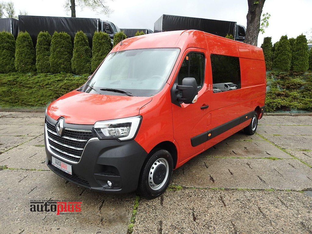 Novi Renault MASTER NOWY FURGON BRYGADÓWKA 7 MIEJSC KLIMATYZACJA TEMPOMAT LED kombi minibus