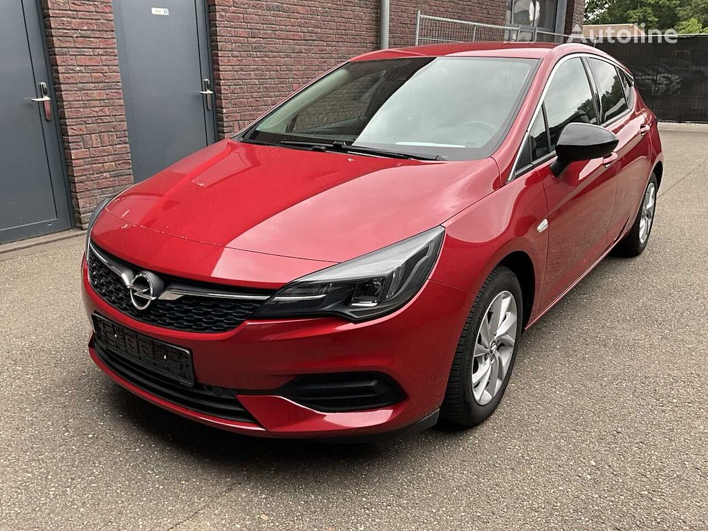Prodaje se Opel Astra 1.2 Turbo Elegance hečbek na aukciji