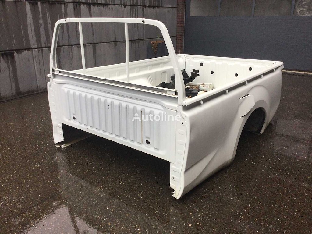 Prodaje se Isuzu Bedrijfswagen laadbak Isuzu karoseriju s ravnom platformom na aukciji