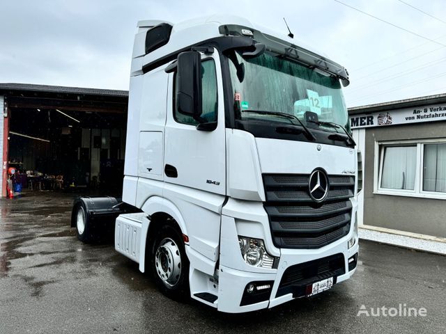 Mercedes-Benz Actros MP4 1843LL Lowliner Euro6 German (1842) tegljač