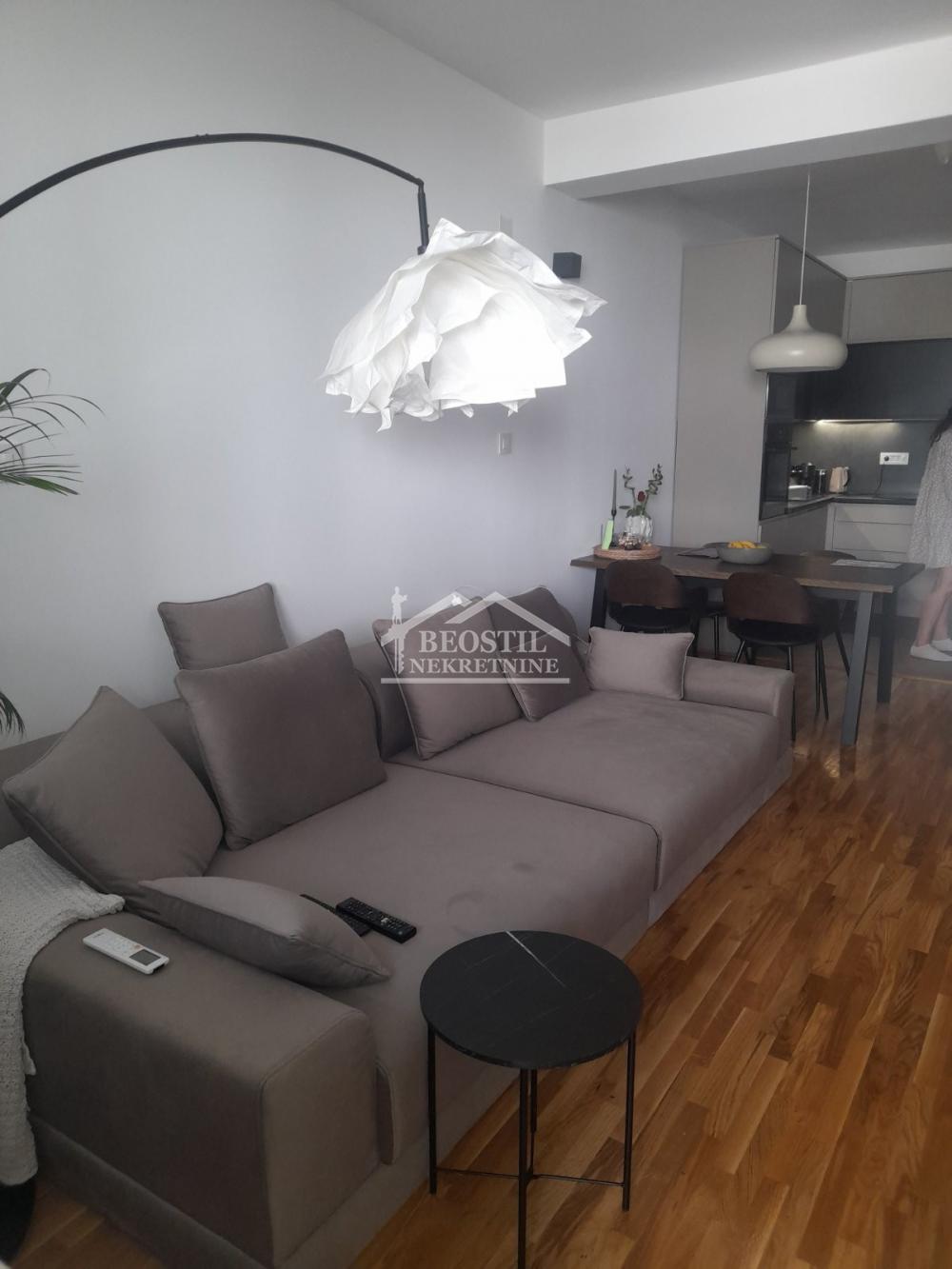 Vračar - 2.0 ID#15373
225.000 €