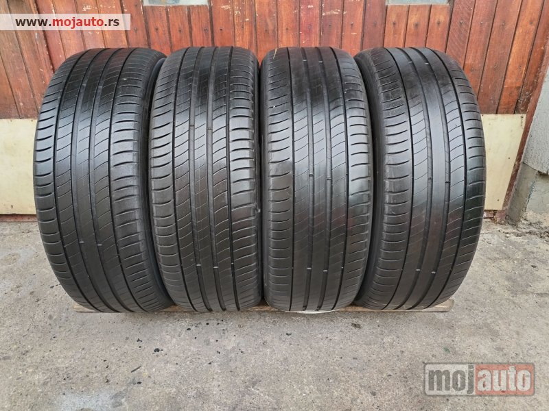 2525. Gume MICHELIN 18-ice, LETNJE 225/55, Šara 5,1 mm, DOT 2318