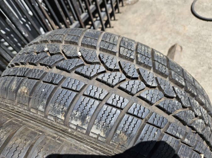185/55 R15 KUMHO TIRE