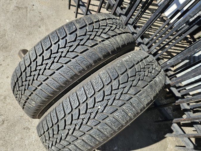 185/60 R15 Dunlop