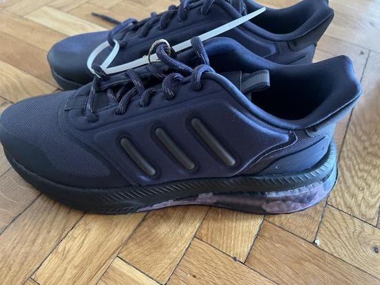 Adidas nove unisex sa etiketom model 2024