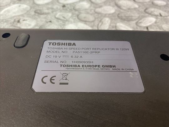 Toshiba HI-Speed port replicatir III 120w-PA5116E-