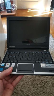 Laptop Toshiba NB100 + Torba poklon