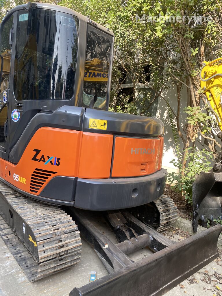 Hitachi ZX65UR mini bager