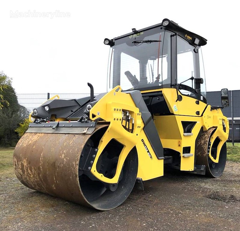 Novi BOMAG BW 154 AD-5 valjak za asfalt