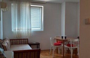 Iznajmljujem Stan-Apartman, Krnjača, Beograd Grad