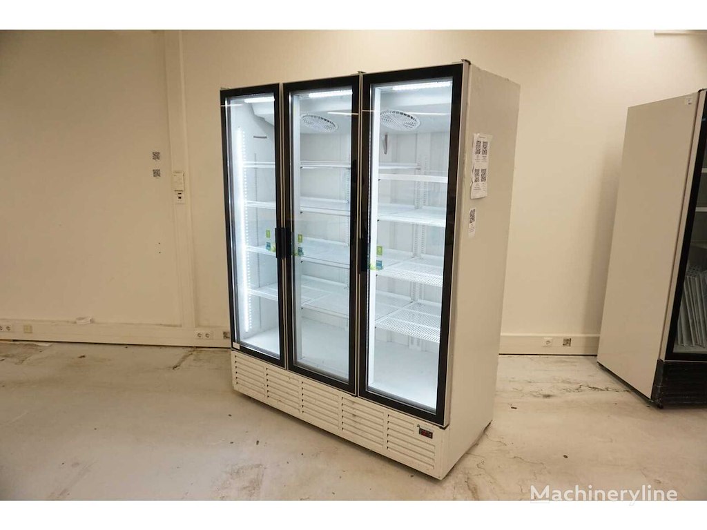 Prodaje se Ecocold EC90117 komercijalni hladnjak na aukciji
