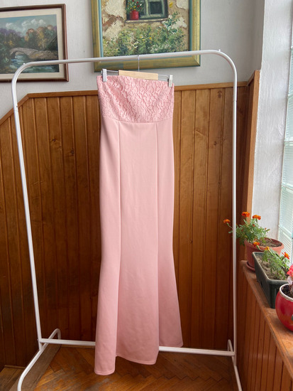 Sirena roza haljina