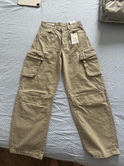 Zara pantalone