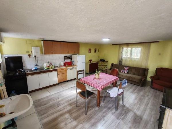 Kuća na prodaju, 83m2, 97.850€